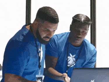 Drake Confused Gif
