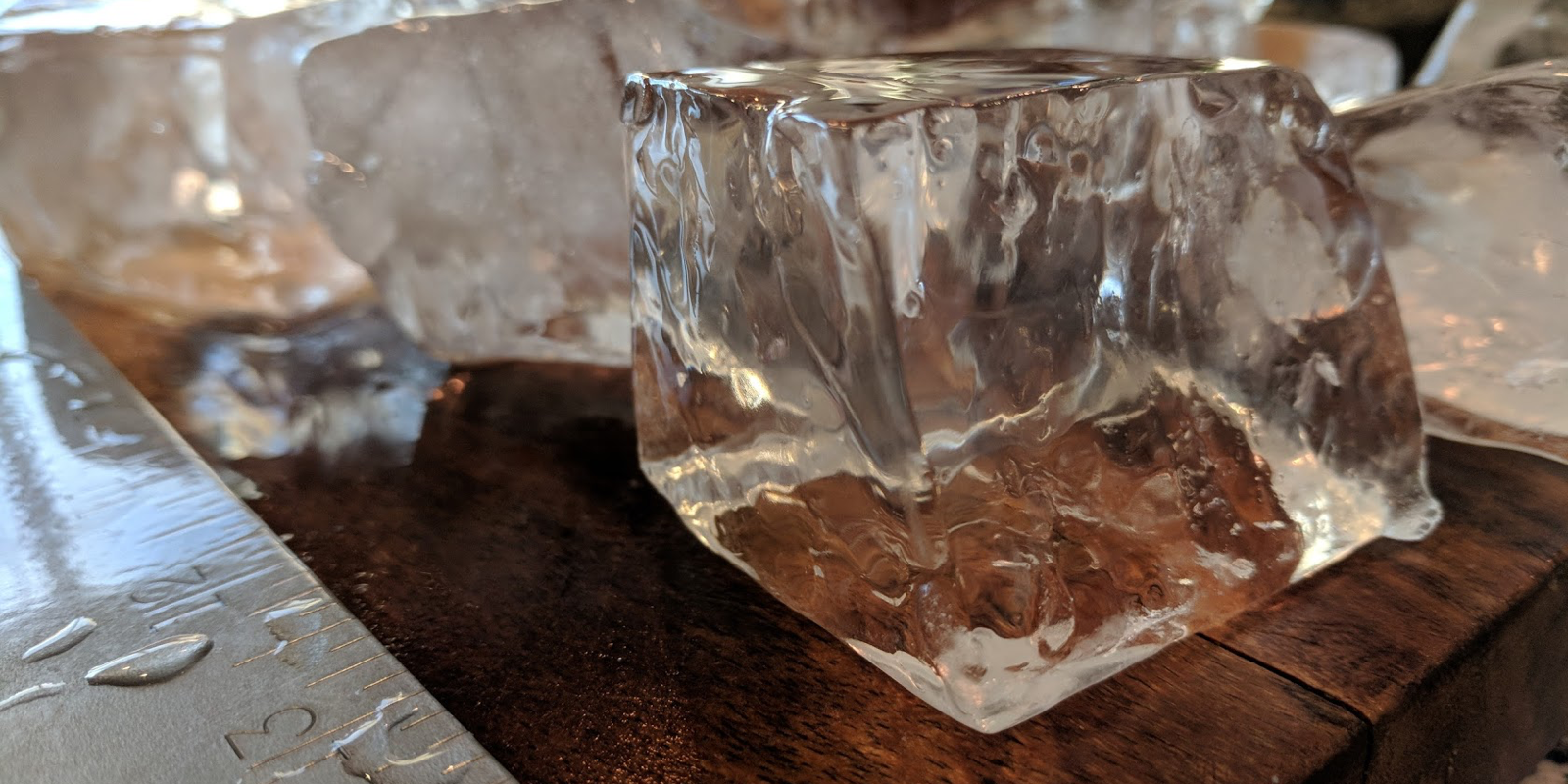 How To.Make Clear Ice: Expert Tips for Perfect Crystal Cubes – buzzlyo