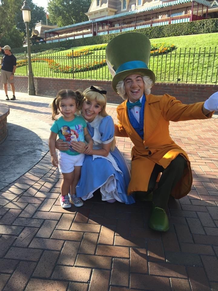 Alice Ride Disneyland The Wonderful Alice In Wonderland Ride At