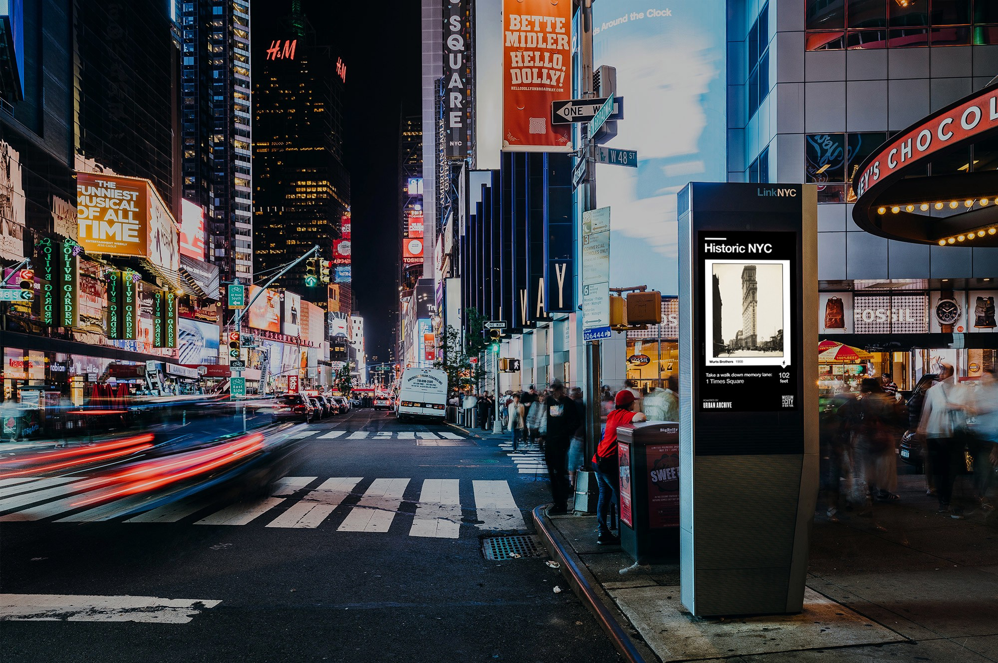 Pedestrian Street Kiosk NYC Businesses Advertising On LinkNYC Kiosks