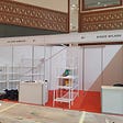 sewa stand pameran – Medium