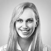 Sara Duerr – Medium