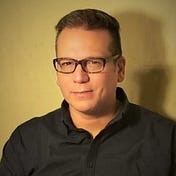 Diego Fernando Maciel – Medium