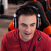 From Australian Army to Tarkov Twitch Streamer: The Story of Pestily ...