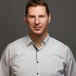 Daniel Kirsch – Medium