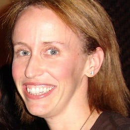 Anne Bellamy – Medium