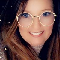 Ashley McLaughlin – Medium