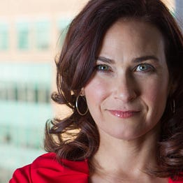 Ilyse Hogue – Medium