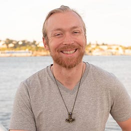 Andy Lindquist – Medium