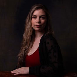 Britt Velotta – Medium