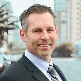 Mark Hanrahan – Medium