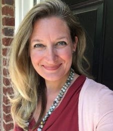 Pam Muller – Medium