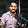 Victor Reyes Parra – Medium