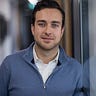 Nils Howland – Medium