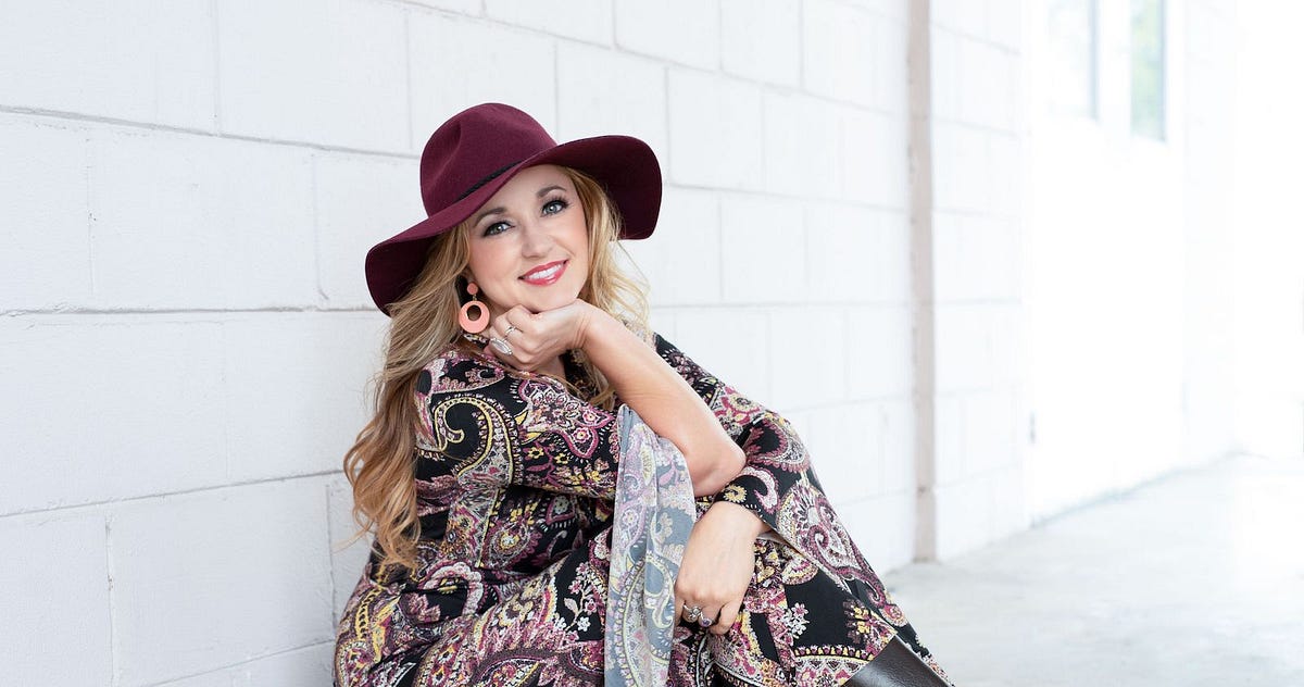 Rising Music Star Carrie Cunningham On The Five Things You Need To ...