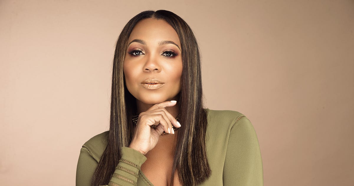 How Danyel Surrency Jones of POWERHANDZ Tackles The Extreme Work Life ...