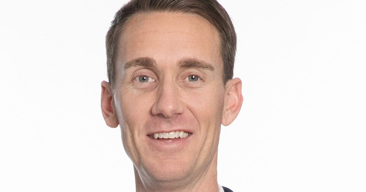5 Things You Need To Know To Successfully Manage a Team, With James ...