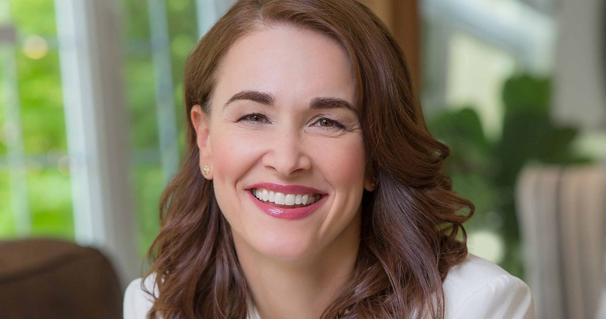 Laura Barker: How Journaling Helped Me Be More Calm, Mindful And ...