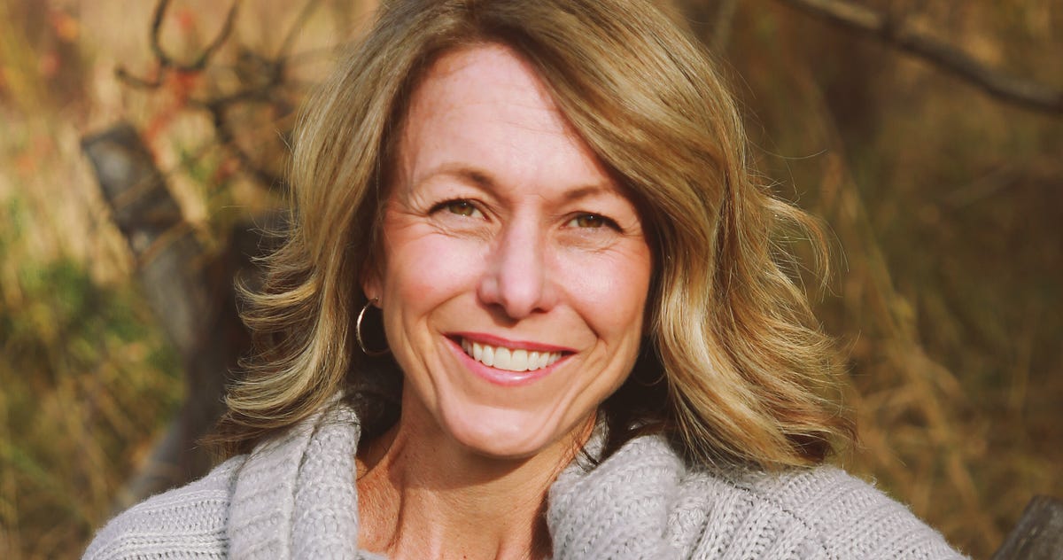 Author Jessica Speer On Raising Children With Healthy Social Media ...