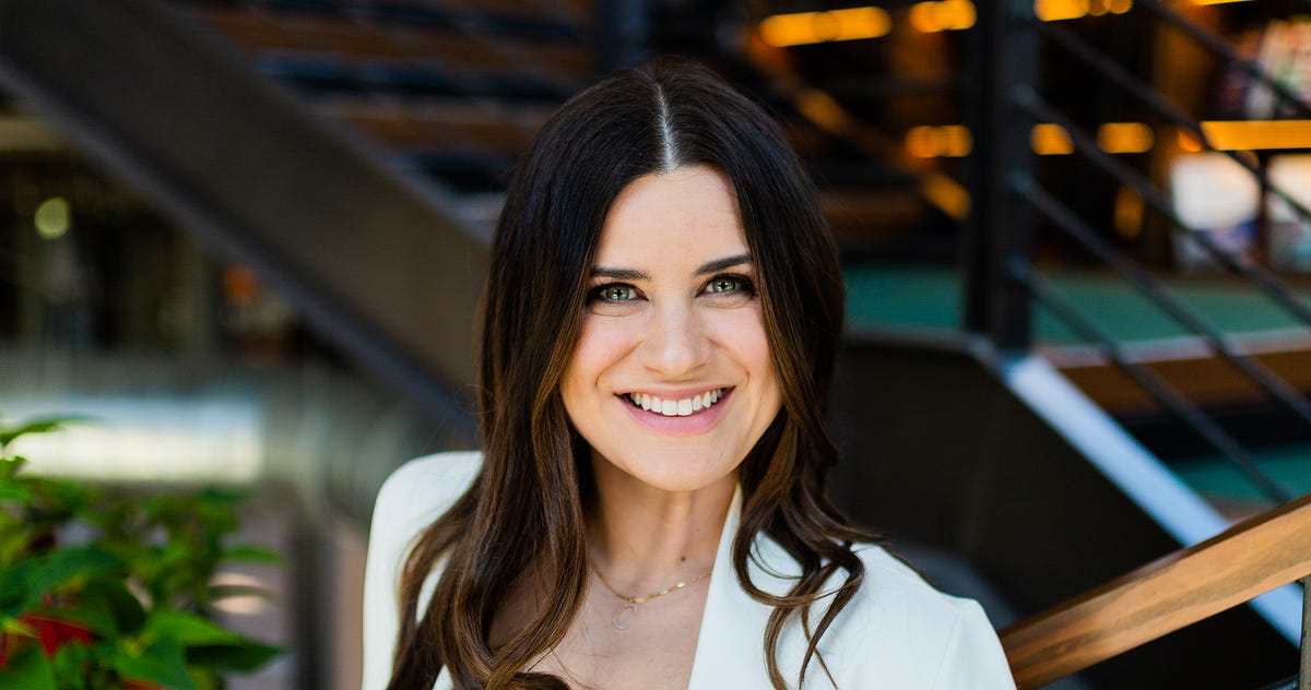 Erica Pieczonka Of Dream Lab Coaching On How to Go Beyond Your Comfort ...