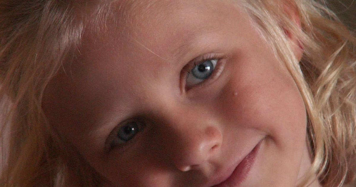 Body Insecurity & Childhood Photos | by Kathryn Lee | Know Thyself ...