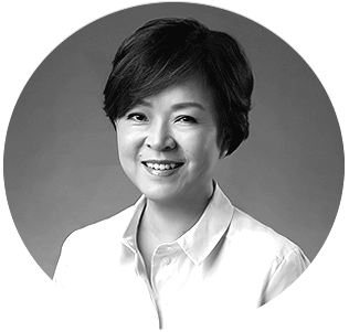Su Ming Low – Medium