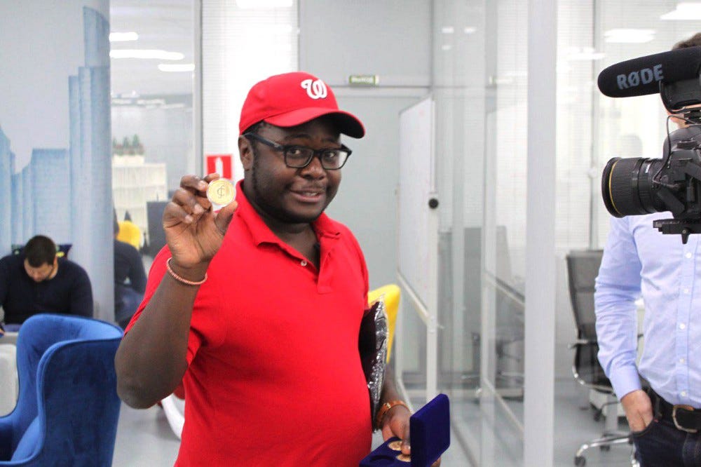 Ian Balina conhece a CREDITS. Um dos top influencers em criptomoedas ...