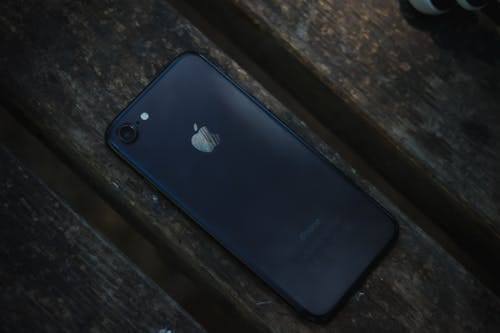 Why Celebrities use iPhone. Why Celebrities use iPhone | by Harsh ...