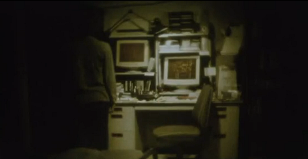 2001’s Pulse is Horror that got the Internet | by mariya | Medium