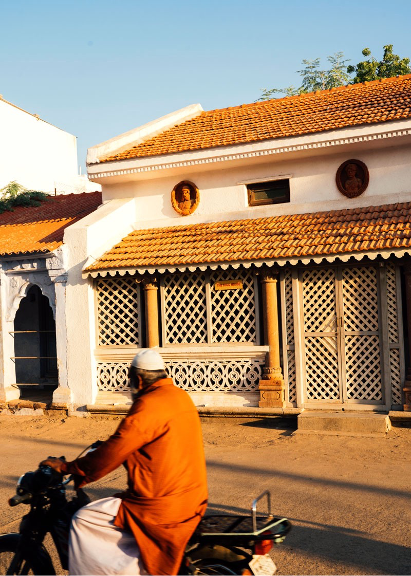 Inside Bhuj, an Indian Craft Capital Where You Can Learn Millennia-Old ...