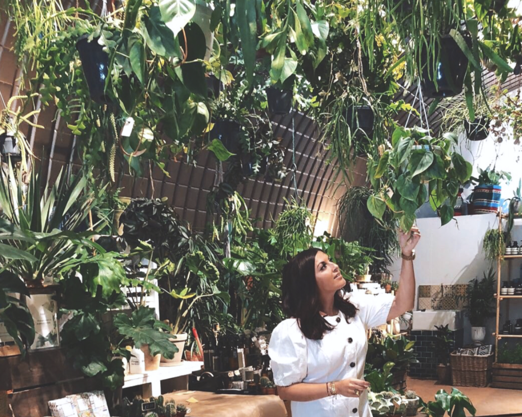 How Natasha transformed her career into nature decor influencer, and ...