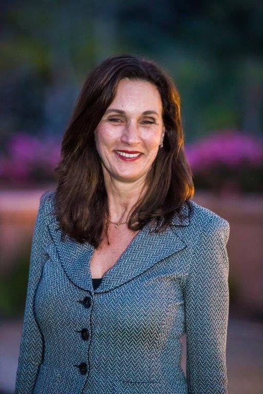 Jennifer Drennan – Medium