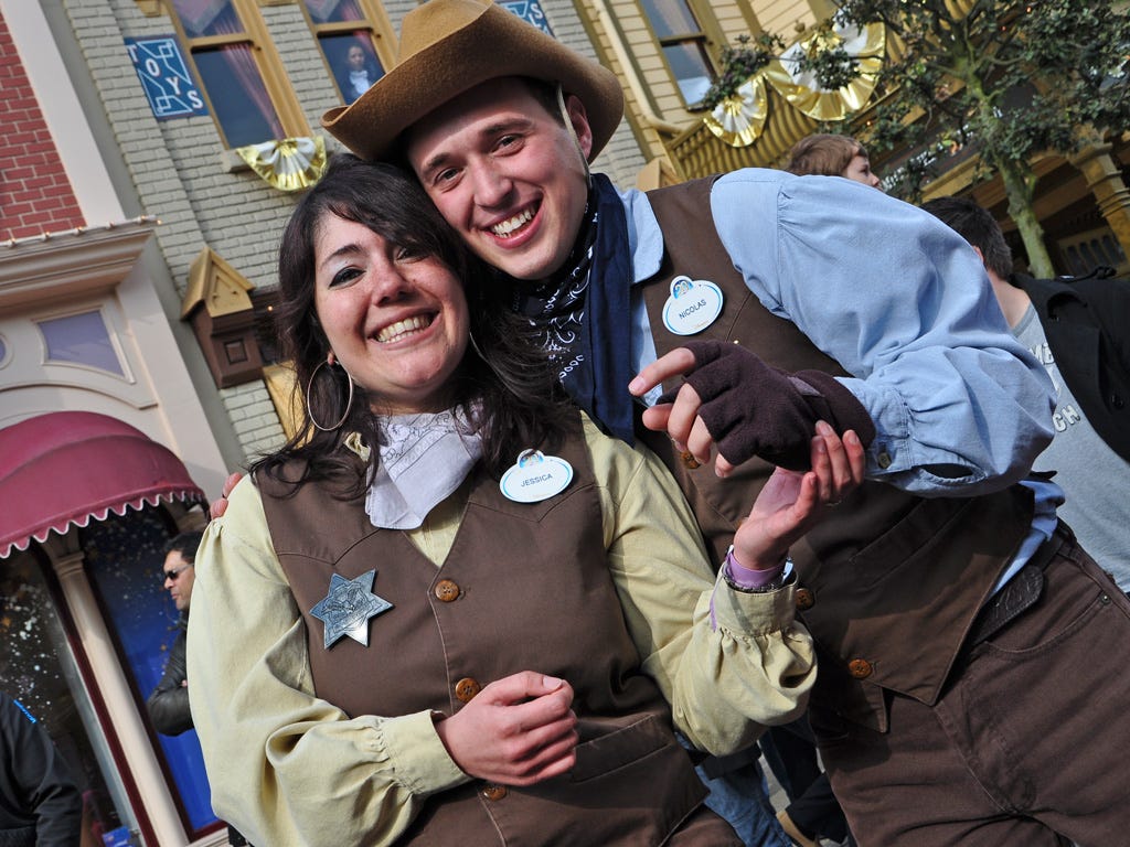 Disneyland employees are in character, are yours? | by Jess Kovatch ...