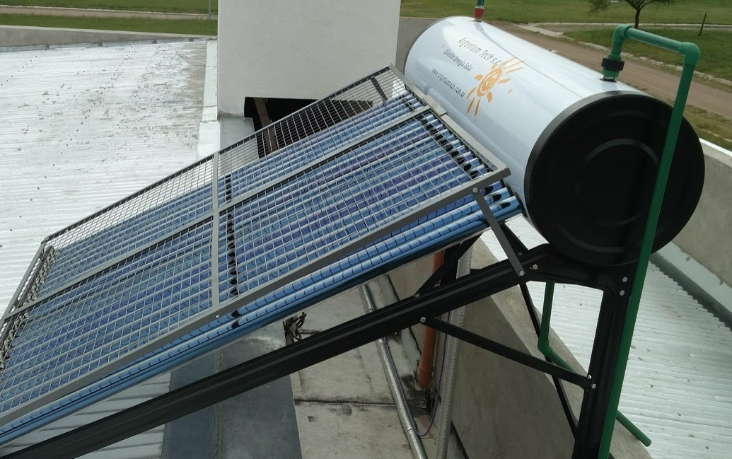 Monitoreando la temperatura de un termotanque solar usando D1 Mini y ...