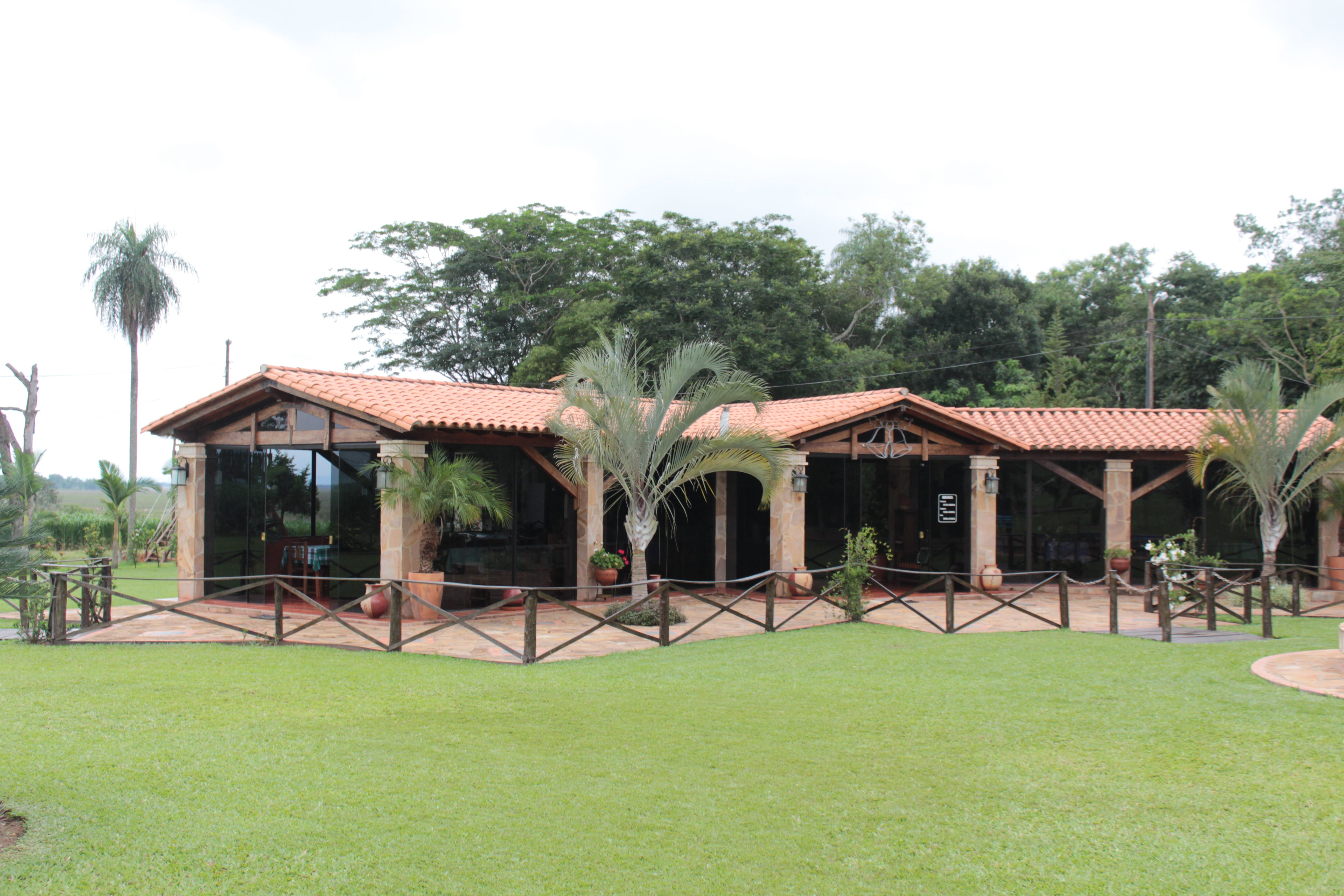 Un escape al interior conociendo la Granja Hotel Vy’aha | by German ...