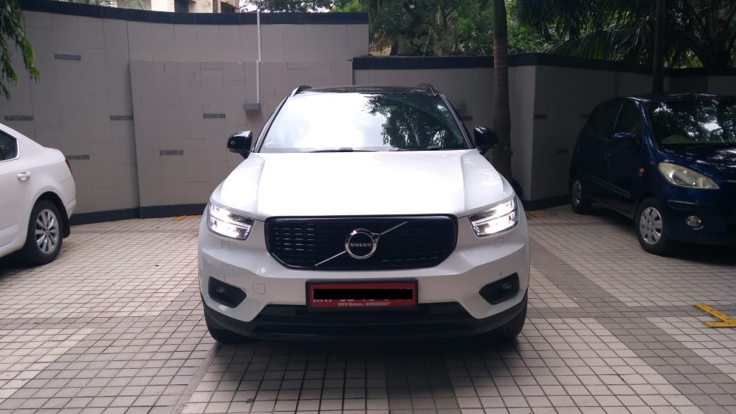 Here’s a tour of Volvo’s new XC40 mini crossover. | by Arya Gandhi | Medium