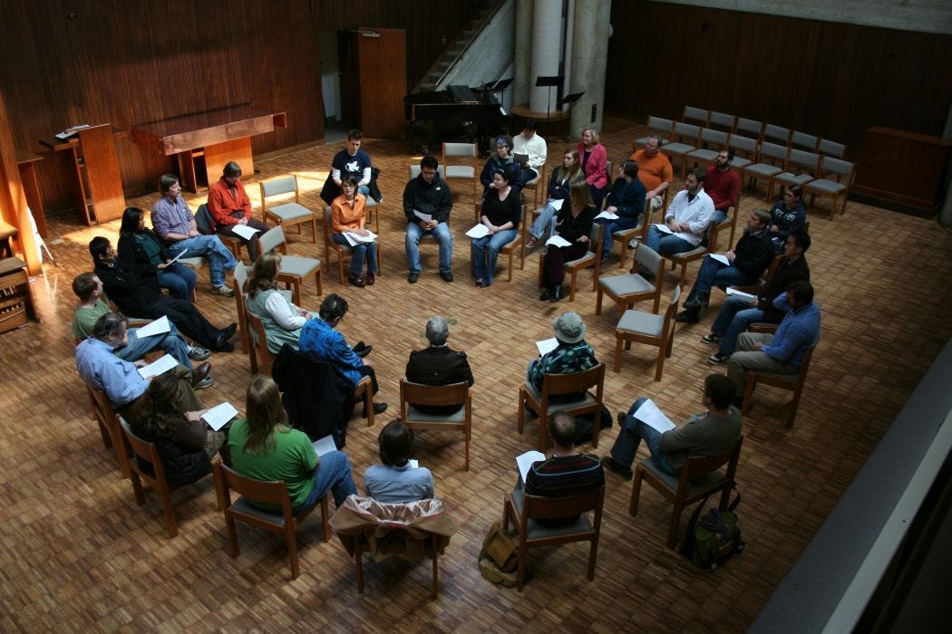 One Quaker’s Approach to Silent Worship | by Sharon L. Shelly | Medium