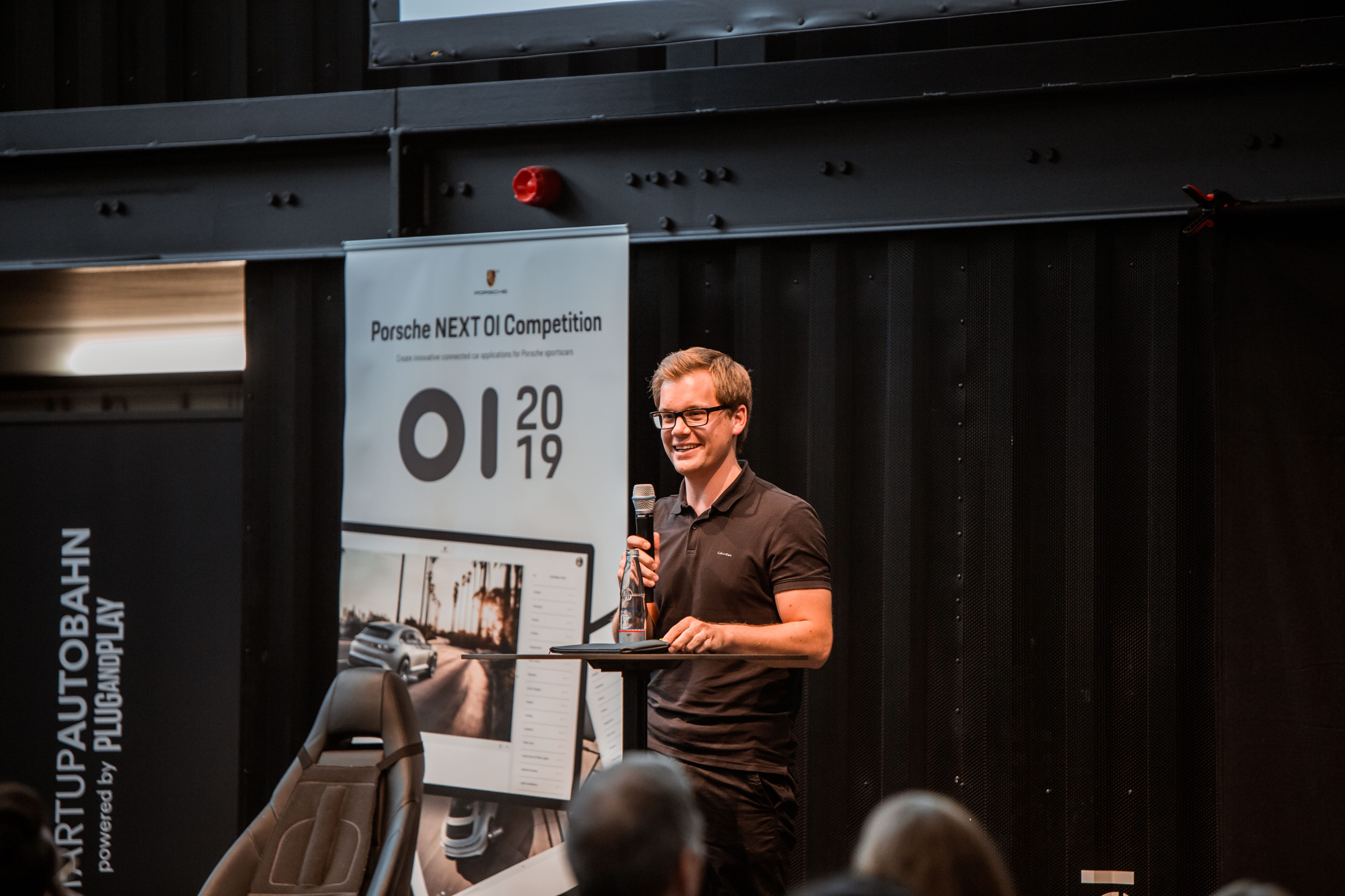 Porsche Open Innovation Challenge: Autonomous Transport of Assembled ...