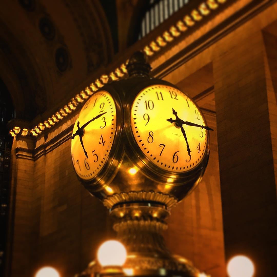 Grand Central Party Balloons. The Subway Chronicle, New York City | by ...