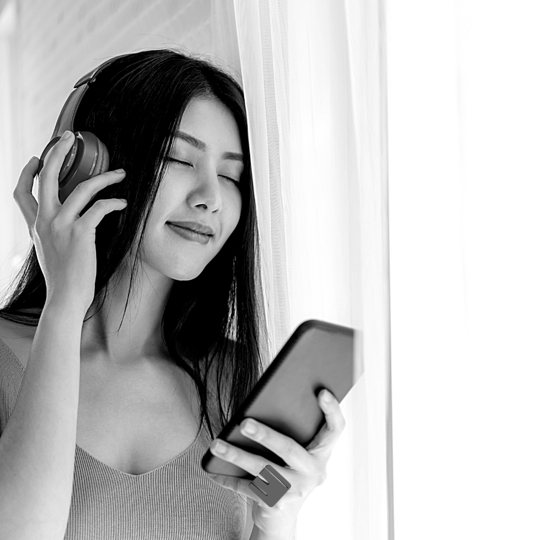Listen…to the Song Here in My Heart… | by ELLA RAY Voice Mentor | Medium