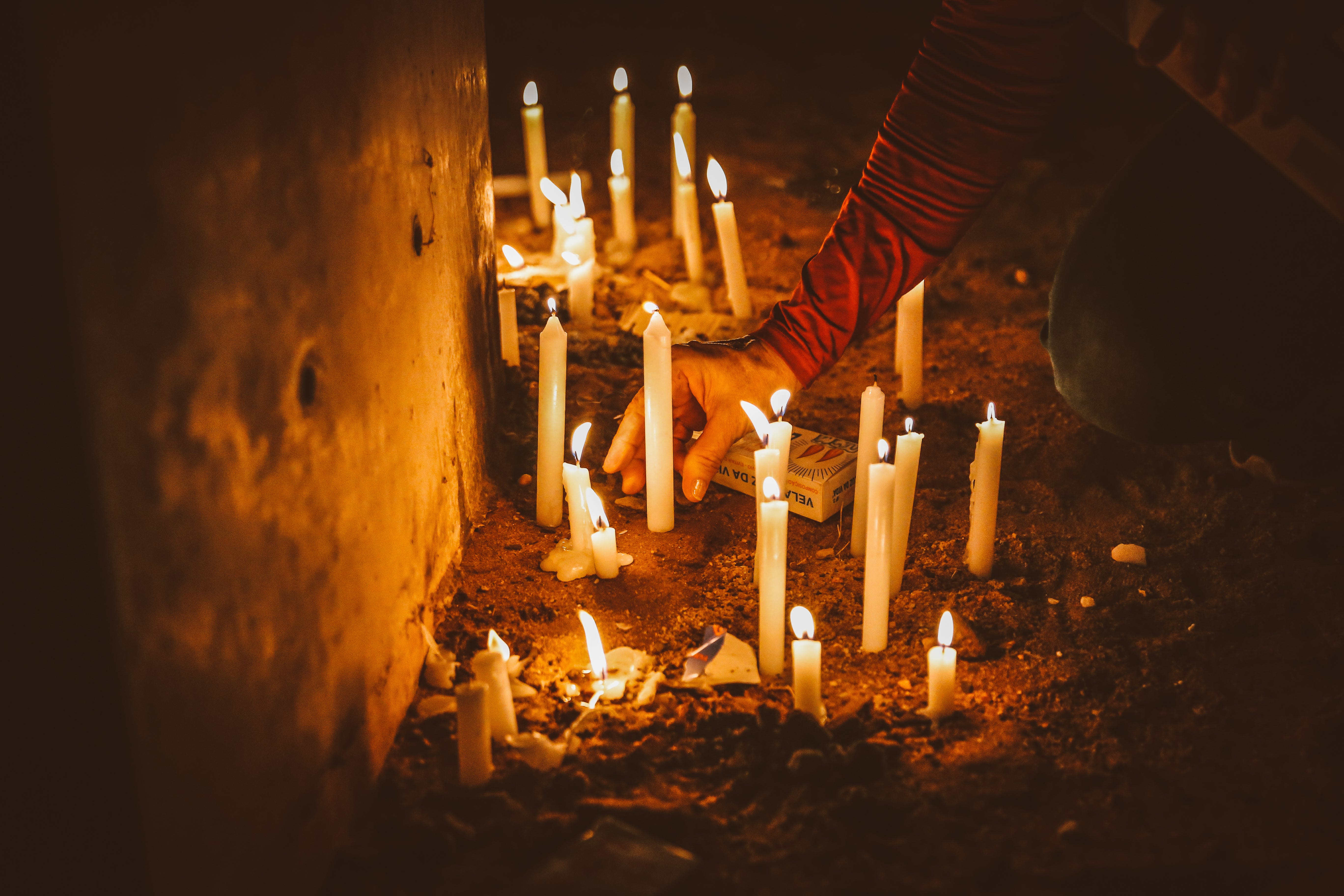 Que dia é hoje? Qual vela devo acender? | by Umbanda Sagrada Brasileira ... Que dia é hoje? Qual vela devo acender? | by Umbanda Sagrada Brasileira ...