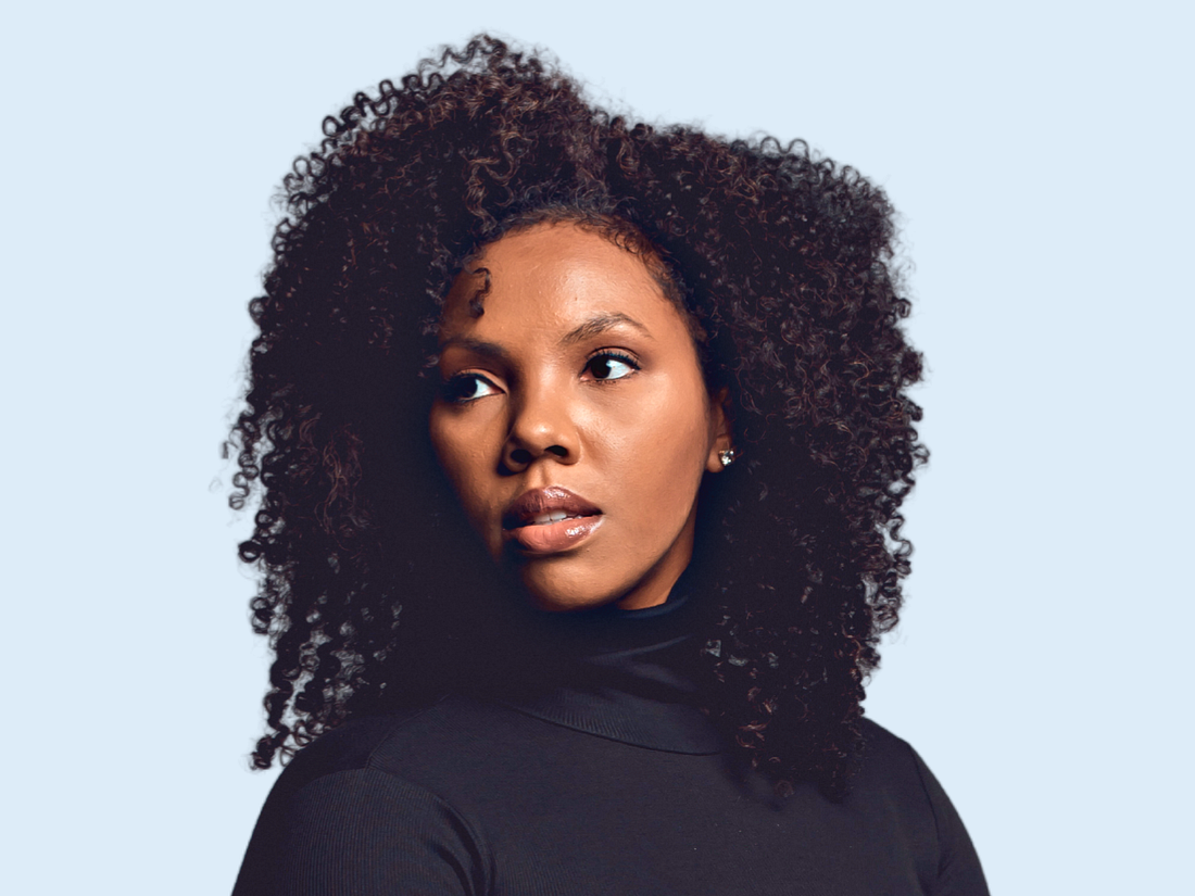 Female Founders: Lydia Simmons of Moms Official Objective (MOO) On The ...