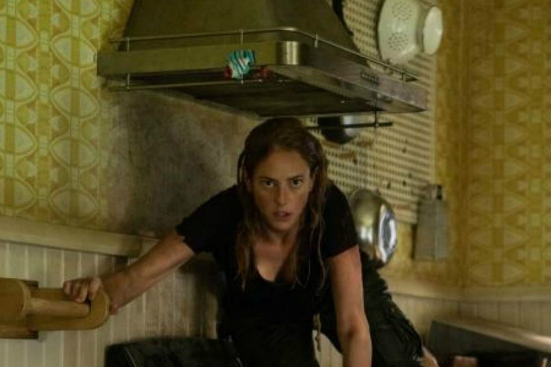 Movie Review: Crawl (2019) - As Vast as Space and as Timeless as ...