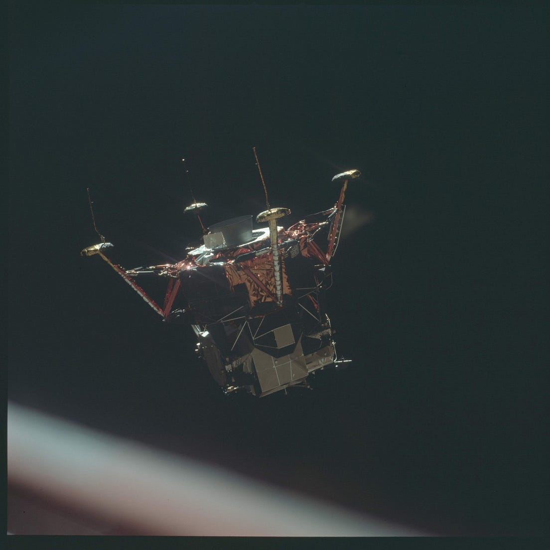 Relive Apollo 11’s landing, 47 years ago | by Ethan Siegel | Starts ...
