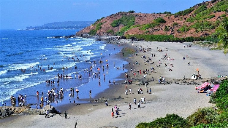 Best Beaches in Goa for Honeymooners | by HomeVilas | homevilas | Medium