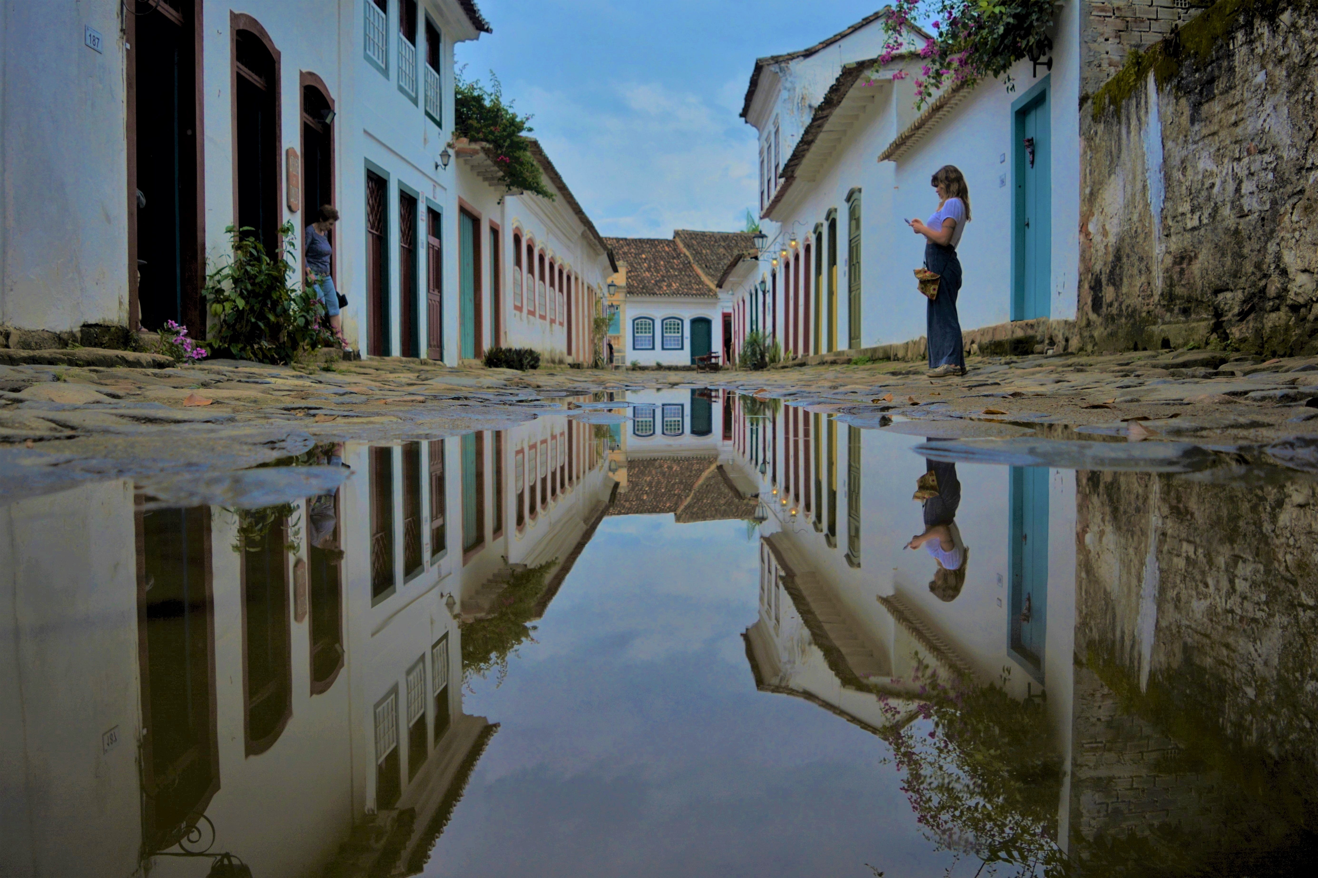As ruas de Paraty. E o que elas podem nos ensinar sobre… | by Bruna ...