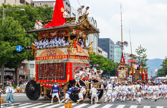 The three most renowned festivals in Kyoto! | by Flamingo Blog | Medium