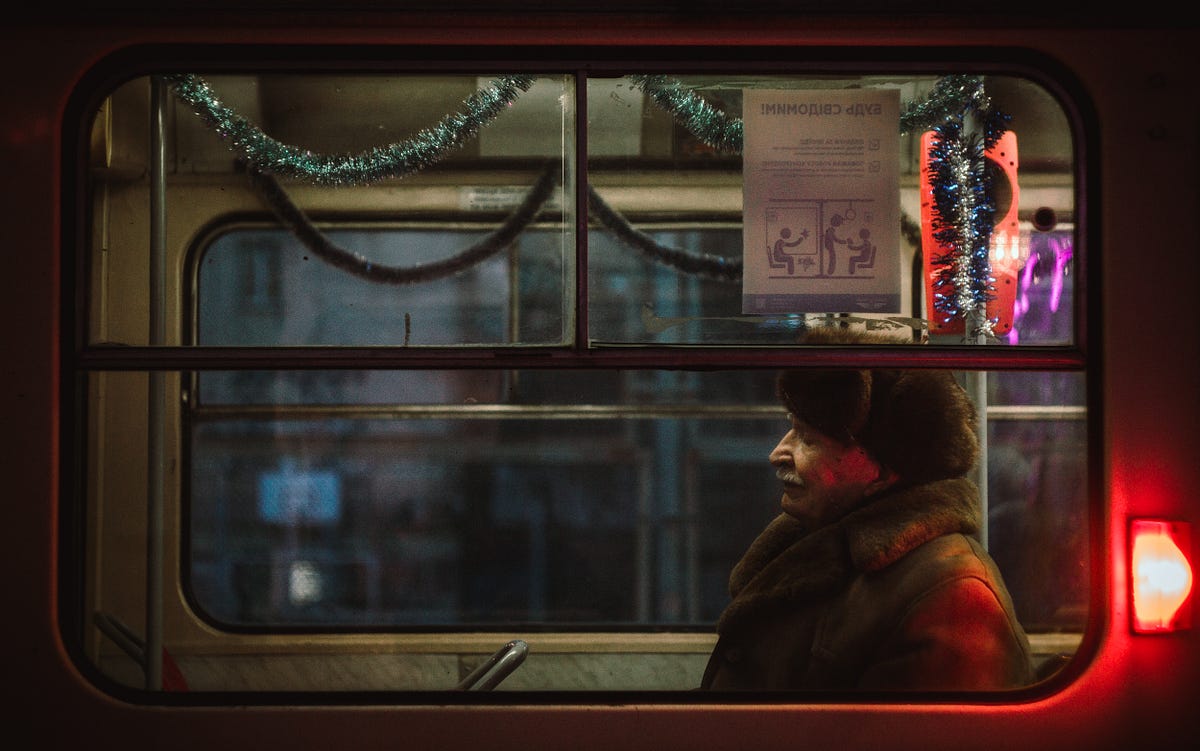 45 minutes to go. A poem about going home | by Aimée | Poems by Aimée ...