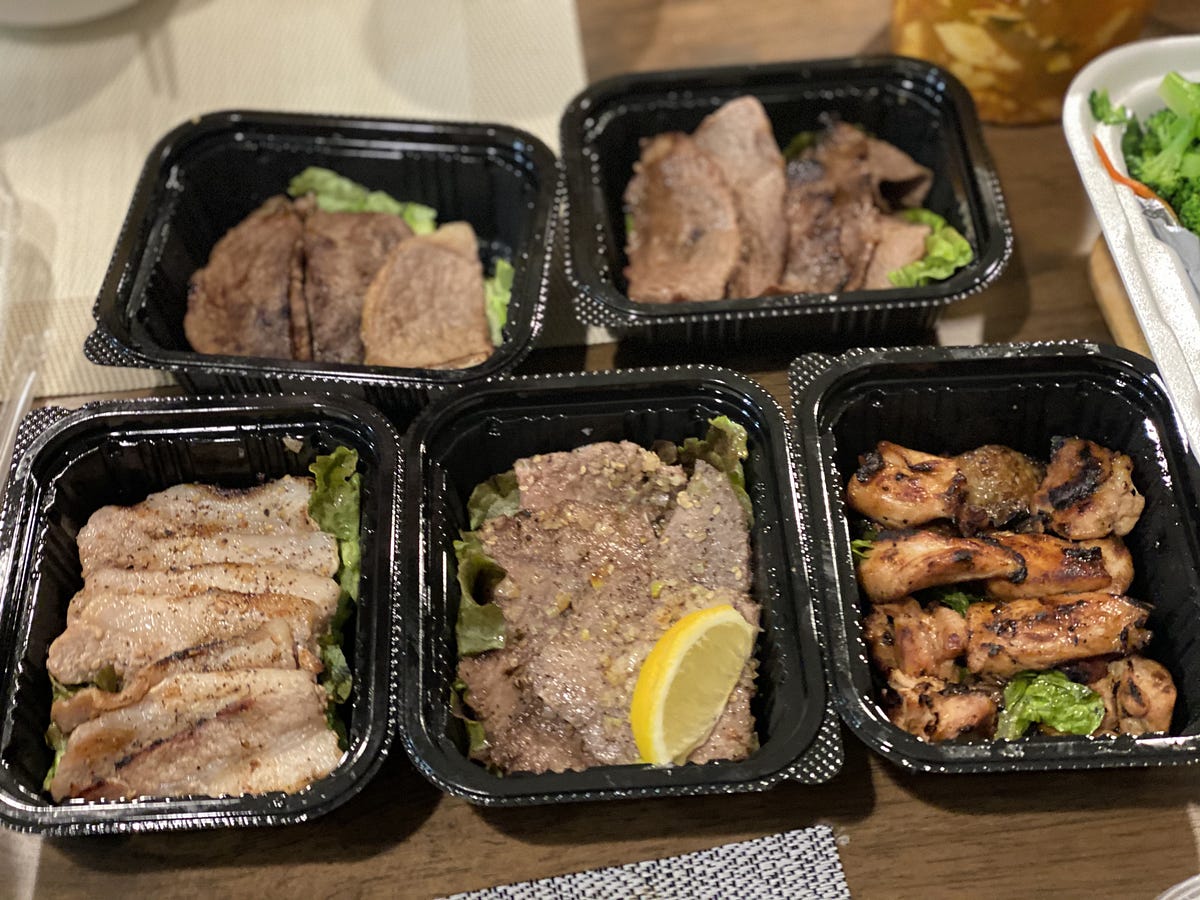距離UCLA不遠的Sawtelle，有各種日式料理餐廳，有拉麵壽司大阪燒日式燒肉🍱Sawtelle總共有三家Tsujita Ramen，哪家才 ...