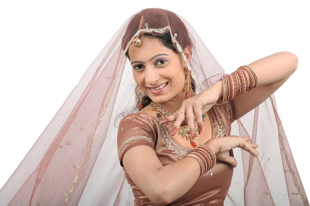 Bridal Makeup Trends For 2021 Indian Bridal Makeup Trends This 2021